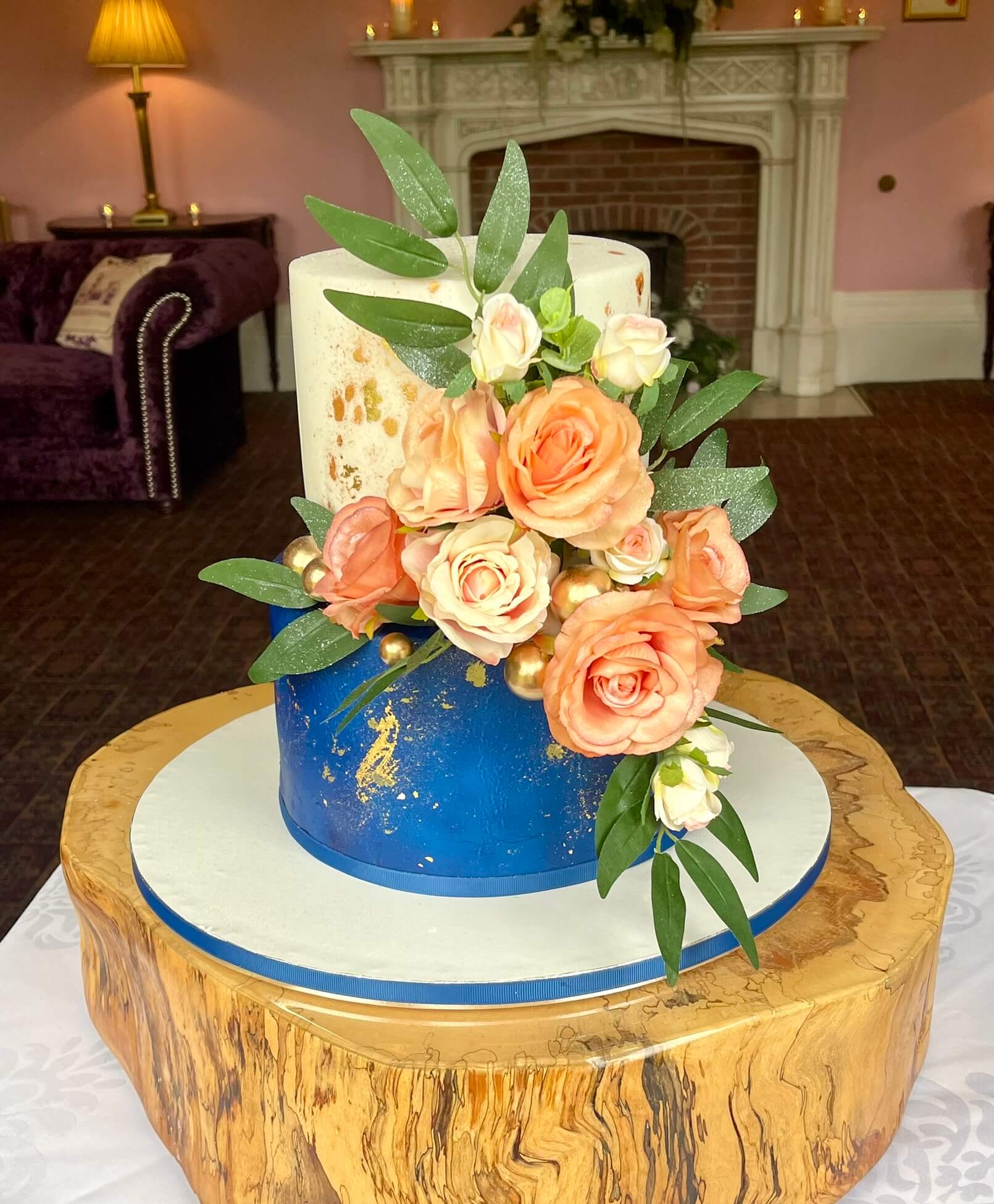About us | The Cake Room. Cakes by Nikki Sperring